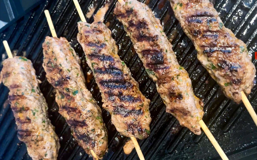 Mediterranean Lamb Kefta Pitas - Mck Wellness
